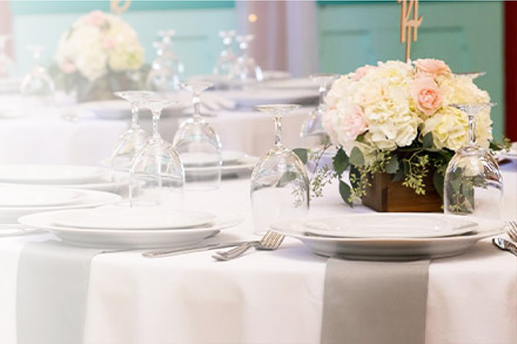 Chinaware & Dinnerware Rentals in Los Angeles, CA | Tlapazola Event Rentals